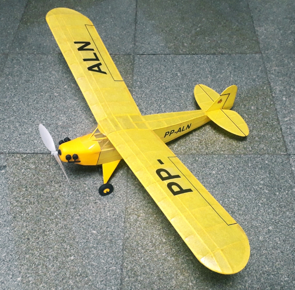 Piper Cub J-3 Sport