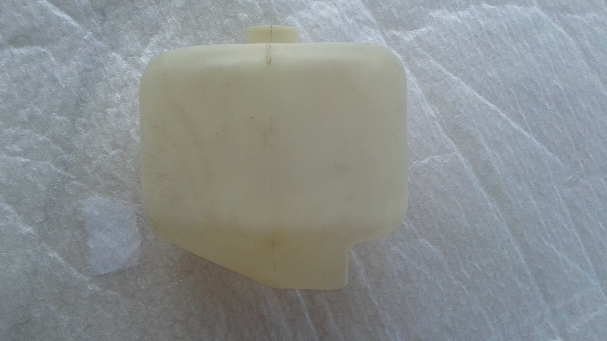 RESERVATORIO LIMPADOR PARABRISA GRANDE FAMILIA FIAT 147