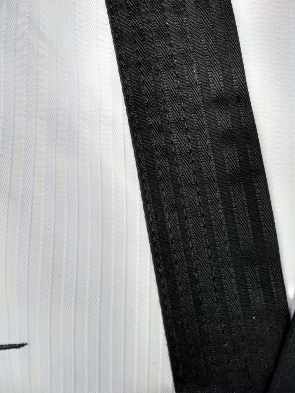 DOBOK TAEKWONDO NIKE GOLA PRETA