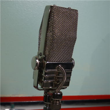 ALUGUEL DE MICROFONE ANTIGO ELECTRO VOICE 1930