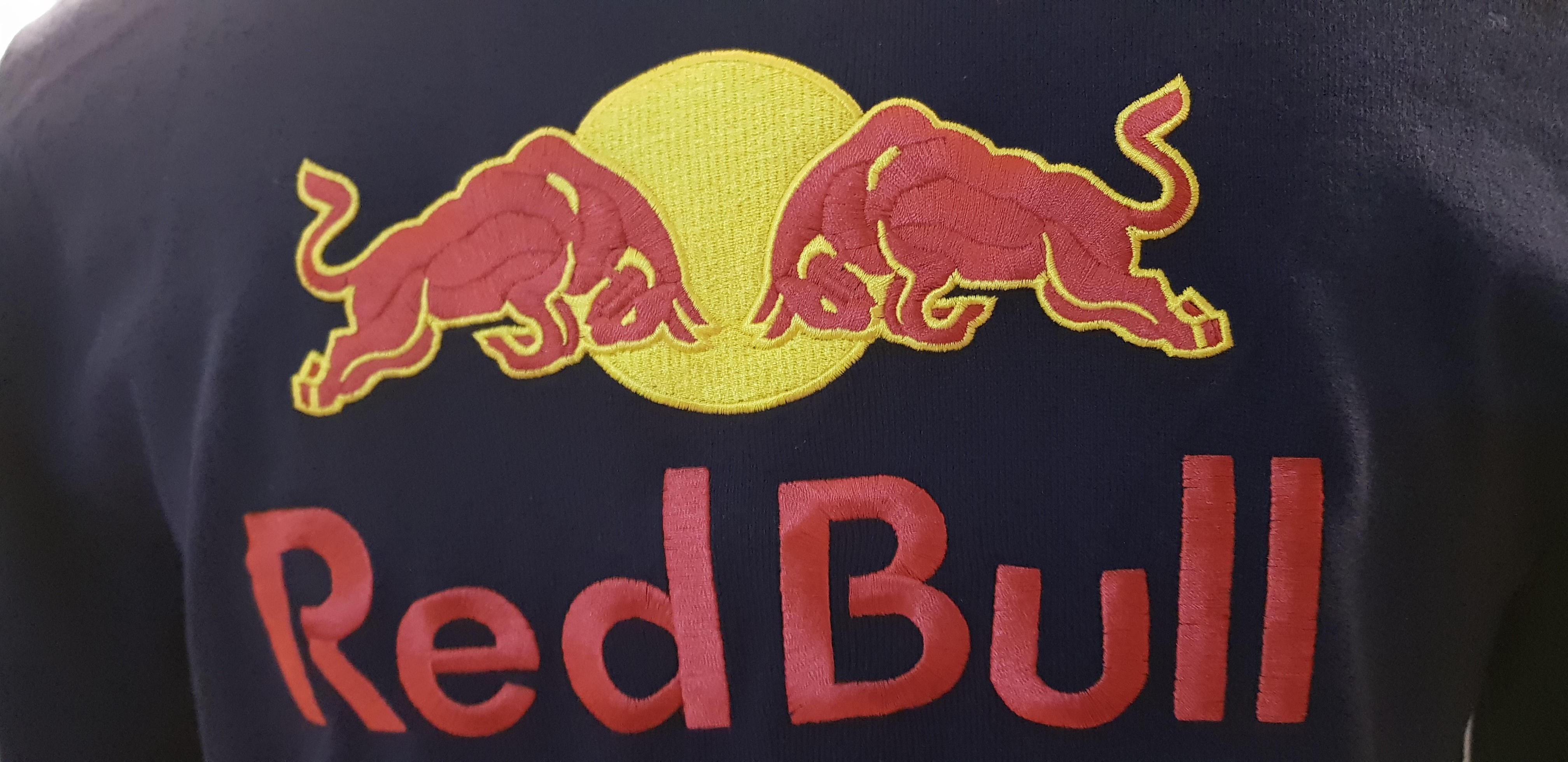 Novo Suéter Red Bull Racing 2022